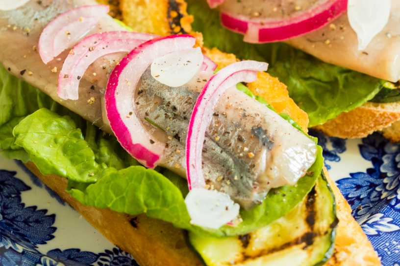 Lekkere recept voor een bijzonder broodje haring.